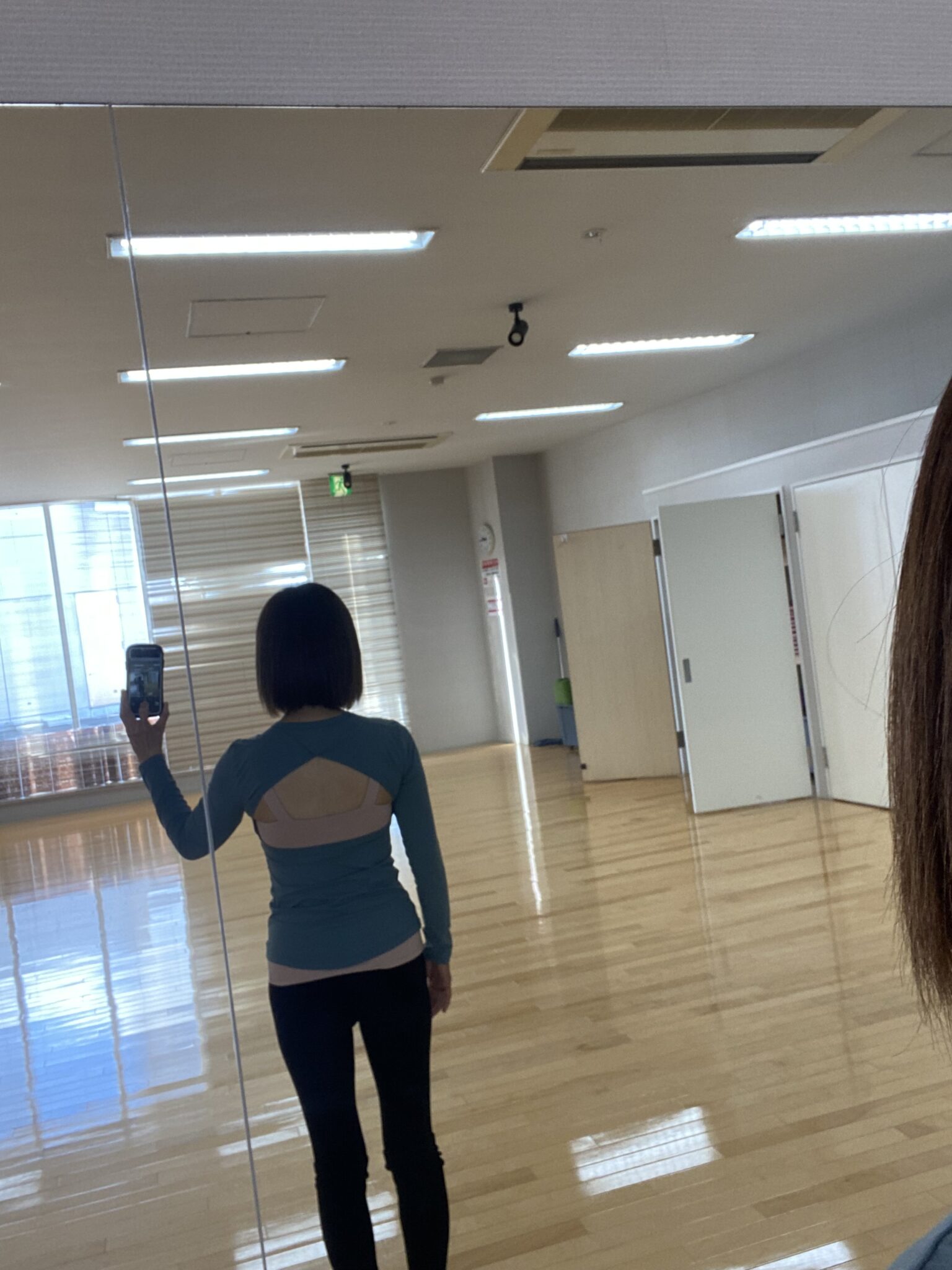 後ろ姿 | 宮城 石巻のピラティス｜Pilates Bodynote